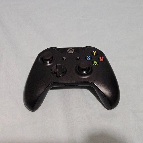 Xbox One X Console Bundle – 20 Games + Controller & HDMI Cable – Tested ...