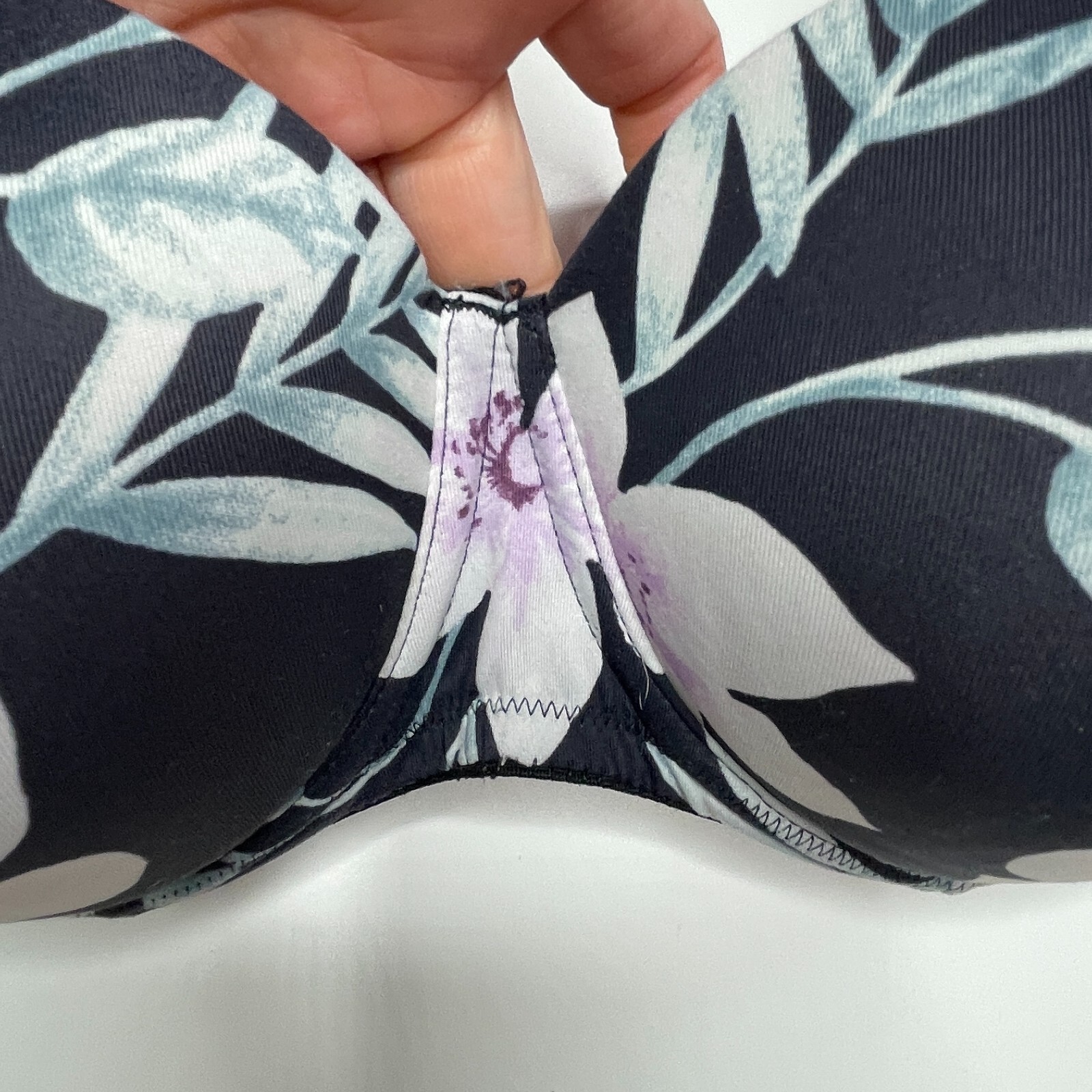 Victoria Secret Push Up Strapless Bra 34DD Underwire Padded Molded ...