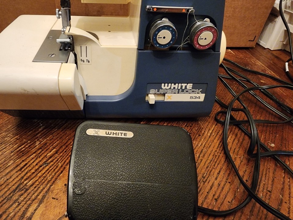 White Super Lock 534 Serger Sewing Machine W/ Foot Pedal | eBay