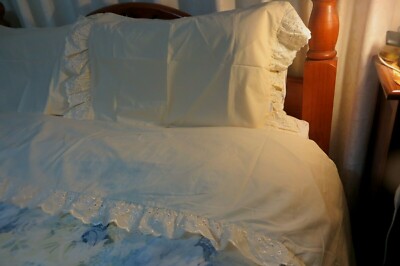 DOUBLE BED SHEET SET ~ SOREN ~ One Frilled Top SHEET X Two Frill Ends ...