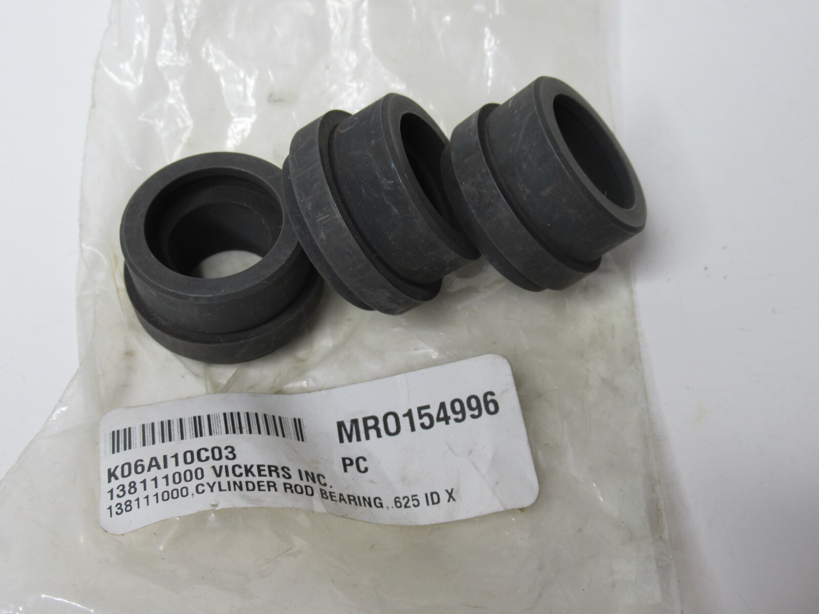 (NEW -Lot of 3) VICKERS 138111000 .625ID Cylinder Rod Bearing End | eBay