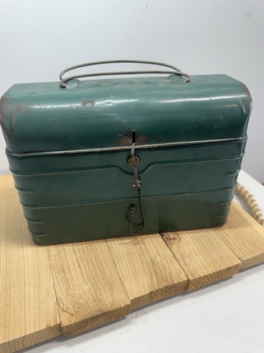 VTG Domed Top Metal Lunch Box Green Push Button Latch 1930's-40's | eBay