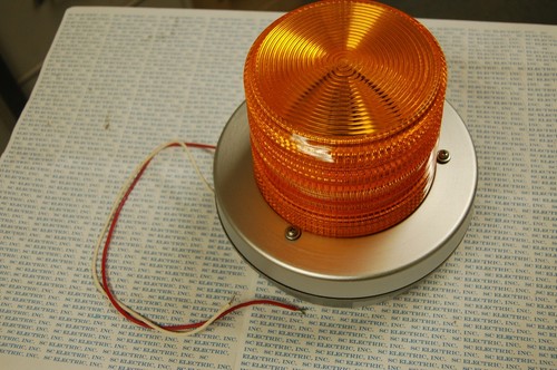 EDWARDS Adaptabeacon 97A-E1 Strobe Light 12VDC | eBay