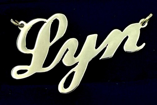 9ct "LYN" name Pendant, 375 yellow gold | eBay Australia