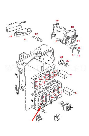 NEW AUDI A4 B5 AUTOMATIC GEARBOX CLUTCH CONTROL RELAY 3A0927181 2000OEM ...