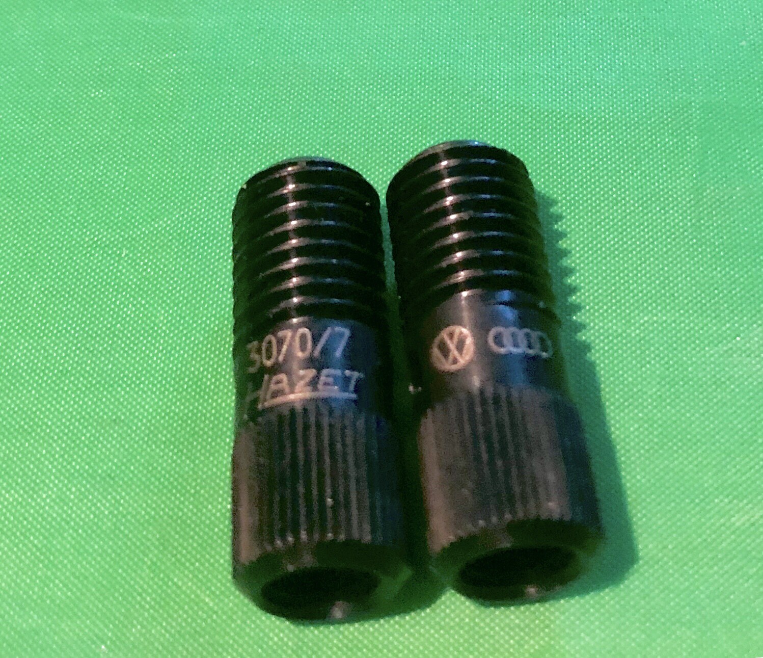 Audi VW 3070/7 OEM Cylinder 12mm Head Guide Pins 4 And 5 Cylinder ...