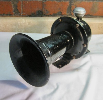 ANTIQUE CAR PART STEWART WARNING SIGNAL AHOOGA HORN FOR PARTS OR REPAIR ...