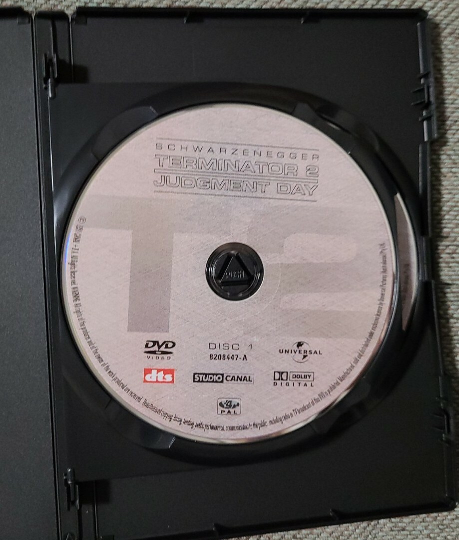 Terminator 2 Judgment Day & Total Recall DVD with Tin Metal Case's ...