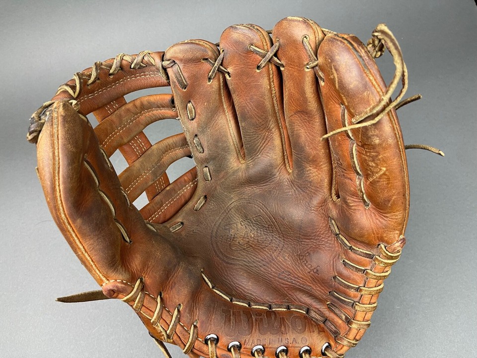 Rare Vintage Wilson A3000 Pro Staff Made in the USA 12" RHT | eBay