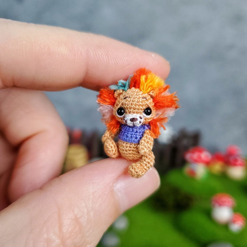 Custom Rainbow micro Lion. Dollhouse miniature. Doll pet. Microtoysby ...
