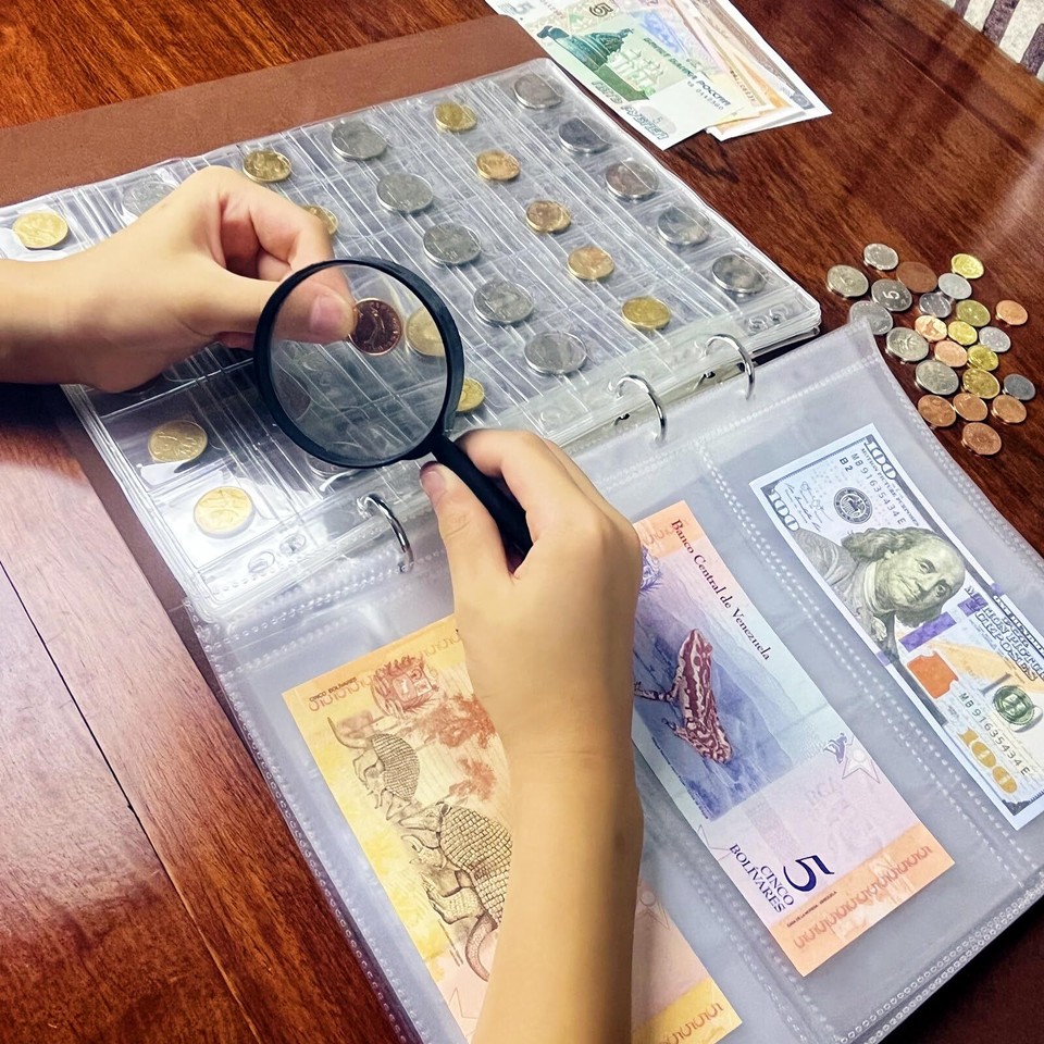 Coin Collection Book 386 Coin Pockets & 12 Currency Sleeves, Coin ...