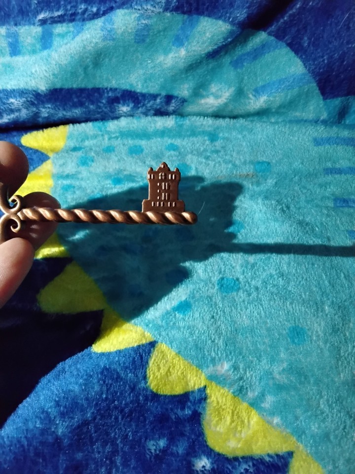 Disney Hollywood Tower Of Terror Hotel Key Keychain | eBay