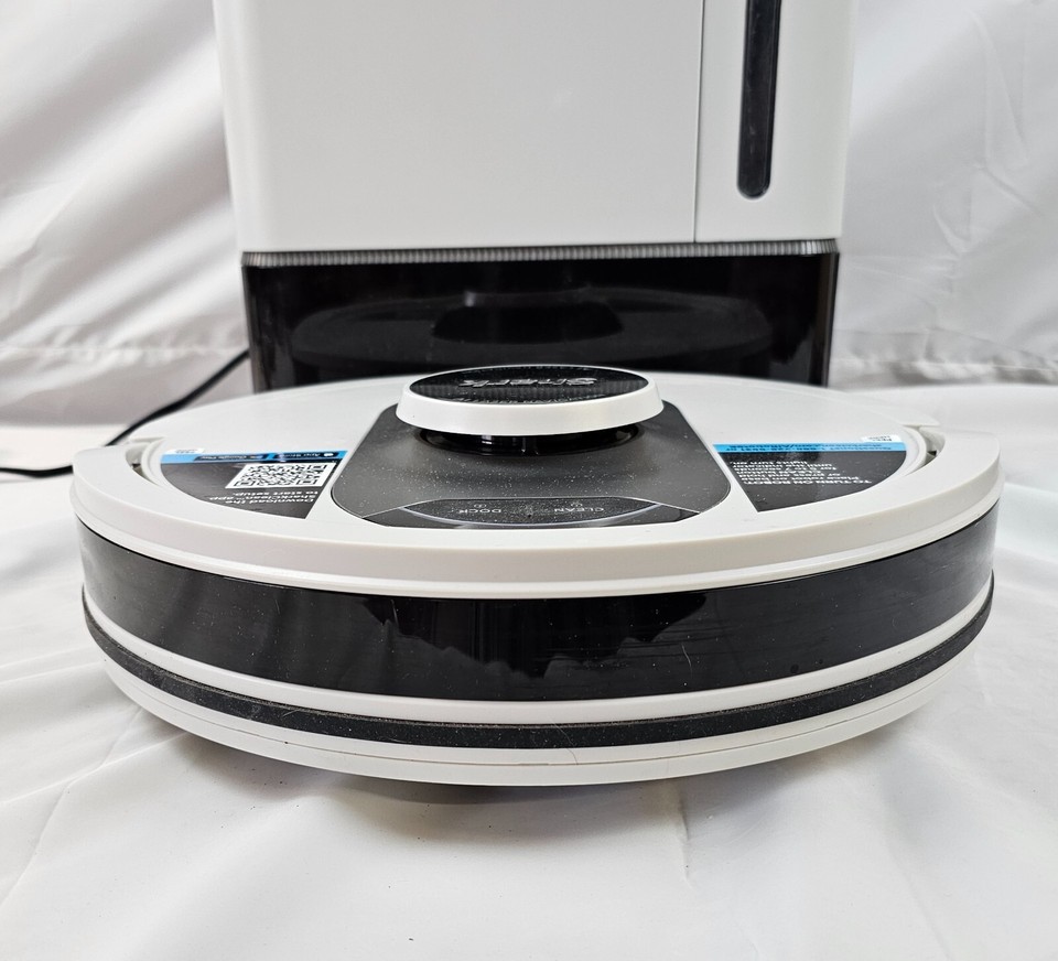 Shark AV2511AE AI Ultra Robot Vacuum Cleaner w/Laser Navigation - White ...