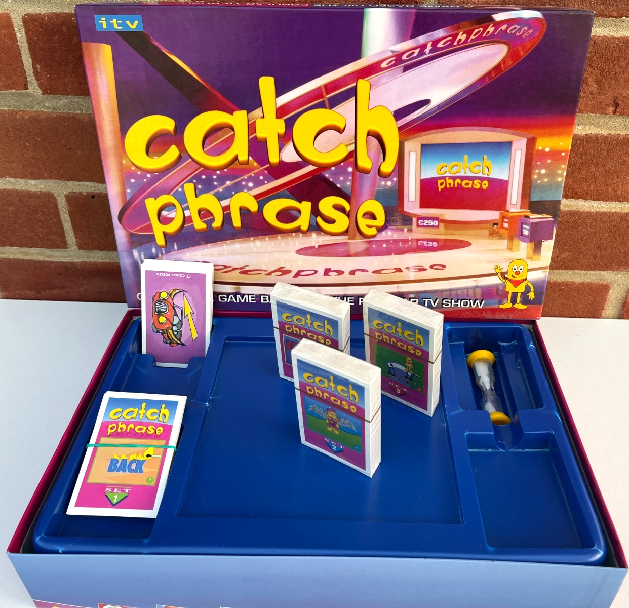 Catch Phrase Board Game ITV Britannia Games 2001 - Long Box Version ...