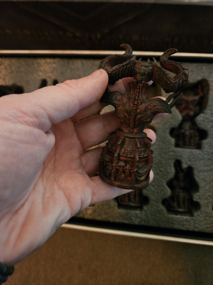 Blizzard Diablo III Chess Set Limited Collector's Edition Angels ...