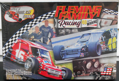 KIT #16 #40 FLEMING FAMILY RACING ASPHALT MODIFIED RACE CAR KIT - 1/25 ...