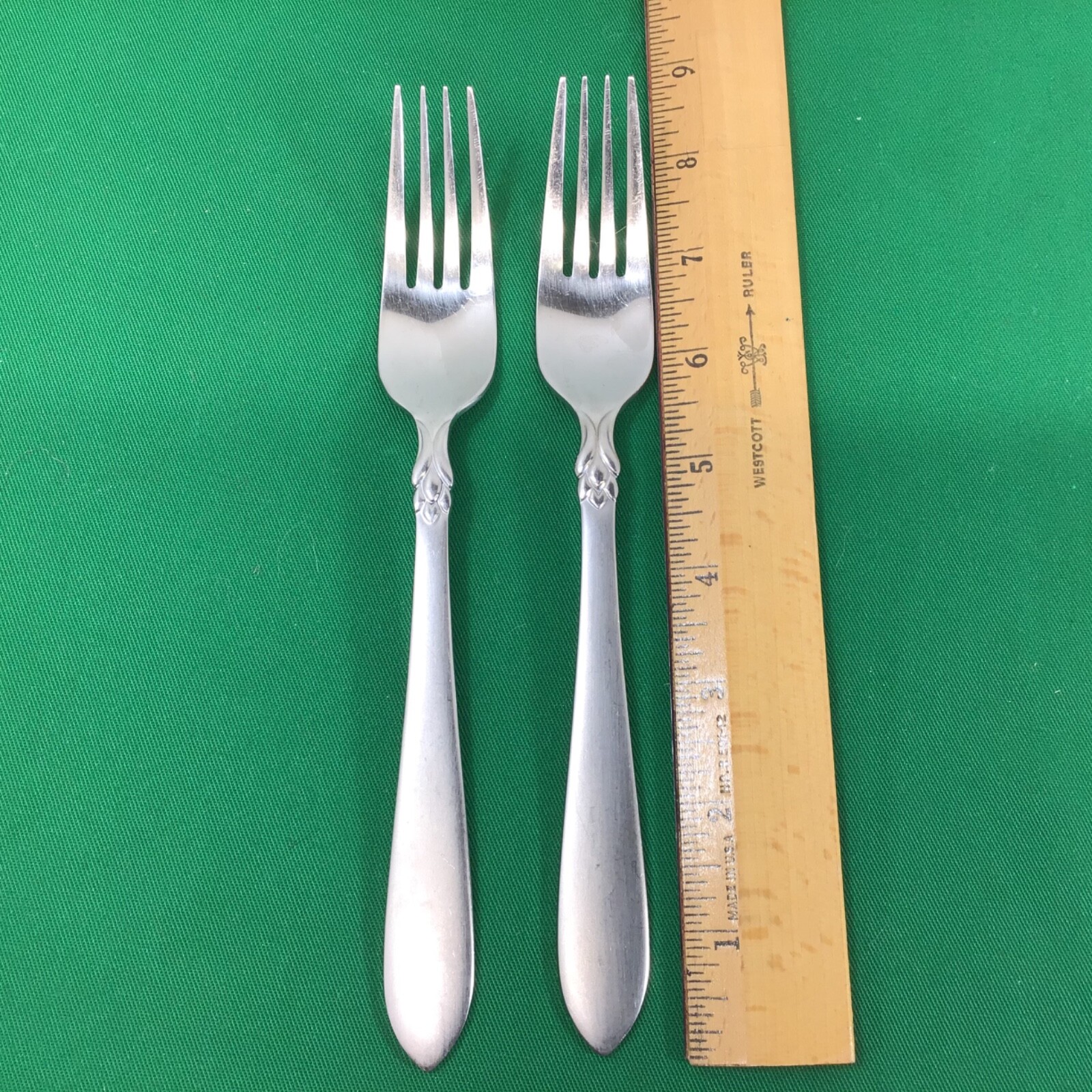 Oneida JACQUELINE / SIMBA Frosted- CHOOSE YOUR PIECES OR SET Teaspoons ...