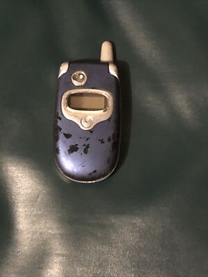 Vintage MOTOROLA CINGULAR & T-Mobile V180 FLIP PHONE GSM CELL CELLULAR ...