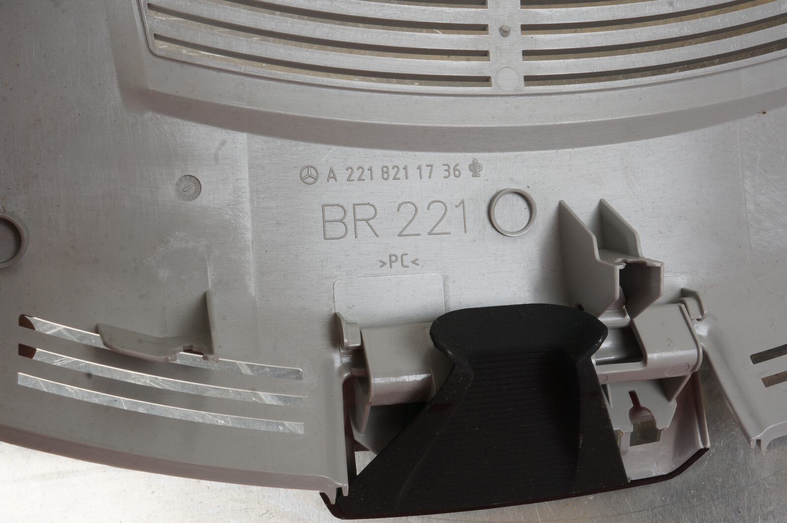 MERCEDES BENZ Rain Sensor Cover Sun Visor Black S Class 2218211736 OEM ...