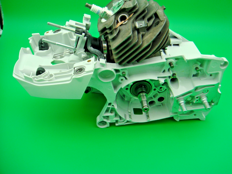 GENUINE STIHL MS462 MS462C CHAINSAW CRANKCASE & CRANKSHAFT W/ PISTON ...
