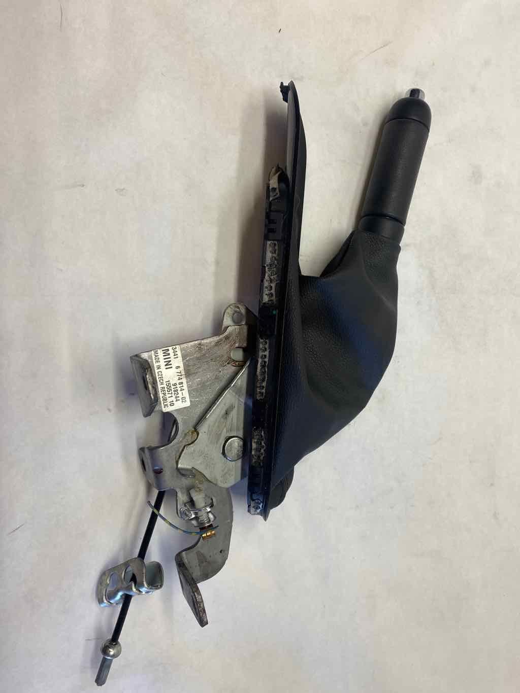 2010 MINI COOPER Center Console Parking Hand Brake Lever Boot Assembly ...