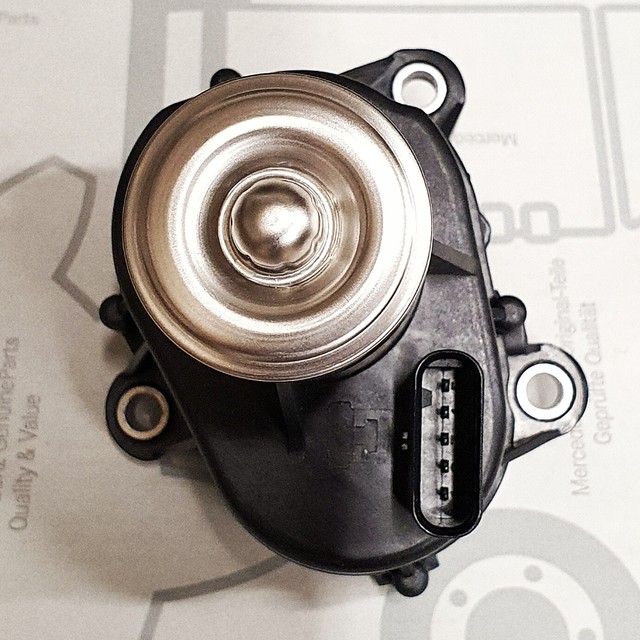Mercedes-Benz E-class W212 2014 Intake Manifold Valve Motor A6511500094 ...