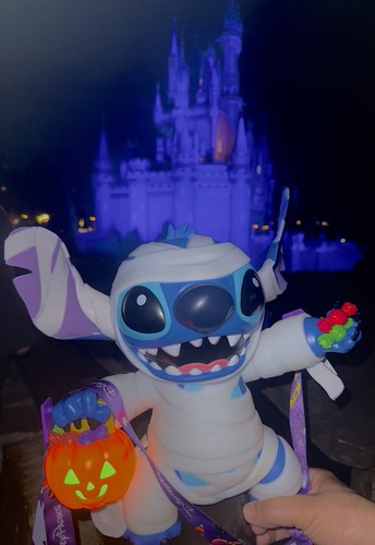 Disney Parks 2025 Happy Halloween Stitch Mummy Popcorn Bucket | eBay