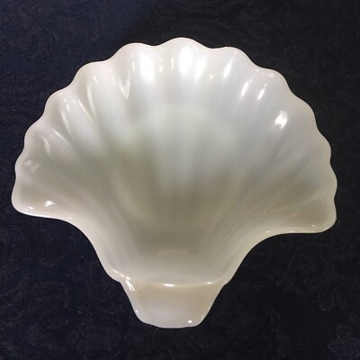 Seashell Half Shell Soap Dish Trinket Jewelry Candy Dish White Milk ...