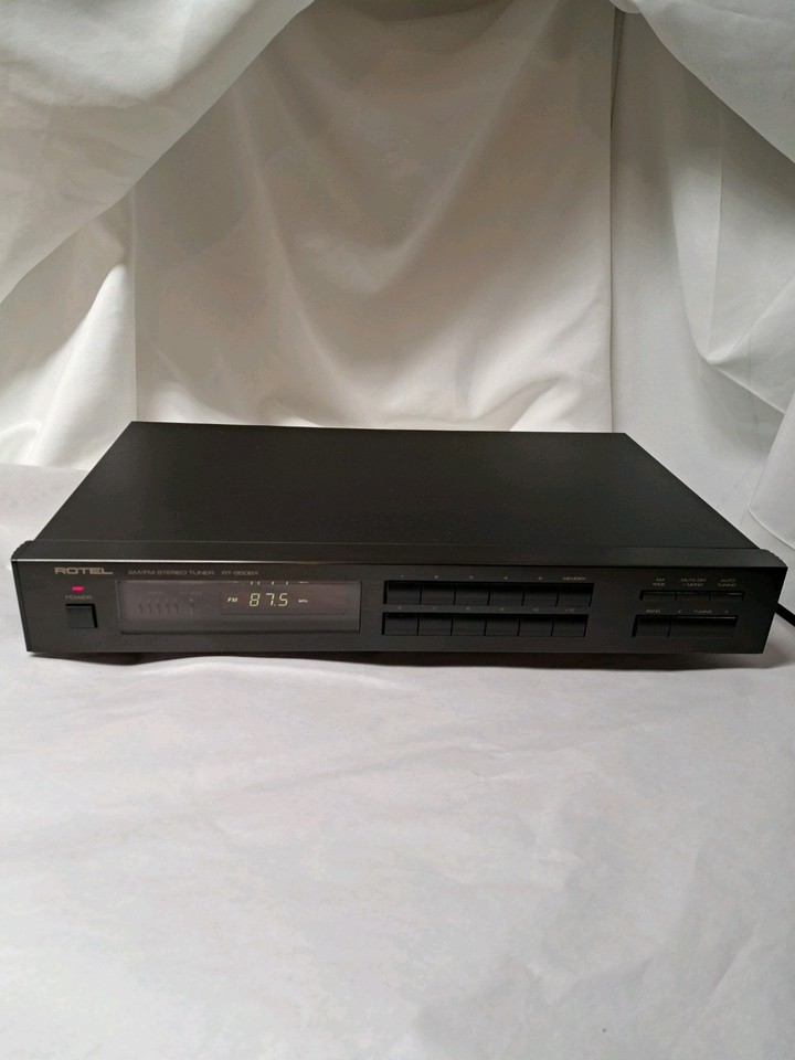 Rotel AM/FM Stereo Tuner (RT-950BX) - Black Fully Functional | eBay