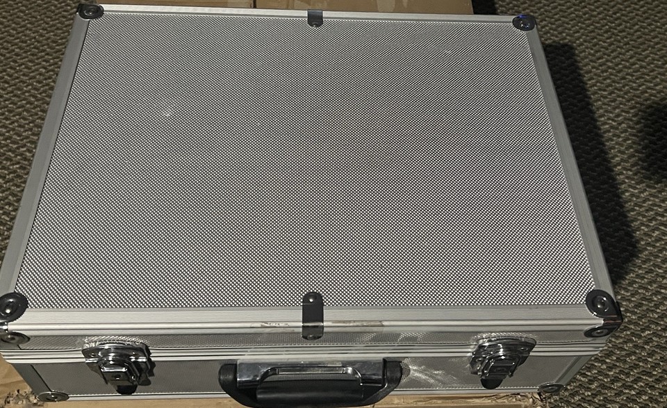 4 Gun SATA Spray Gun Case/with guns used by a top gun for sale to TOP ...