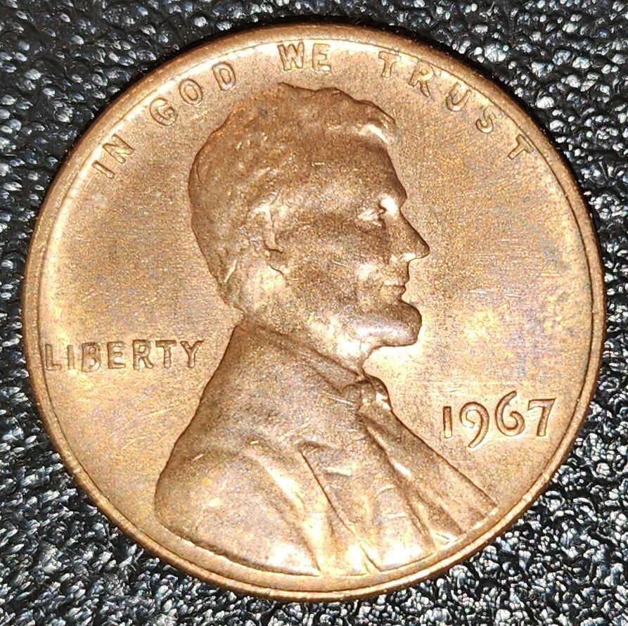 1967 Uncirculated Lincoln Memorial Penny No Mint Mark Beautiful toning ...
