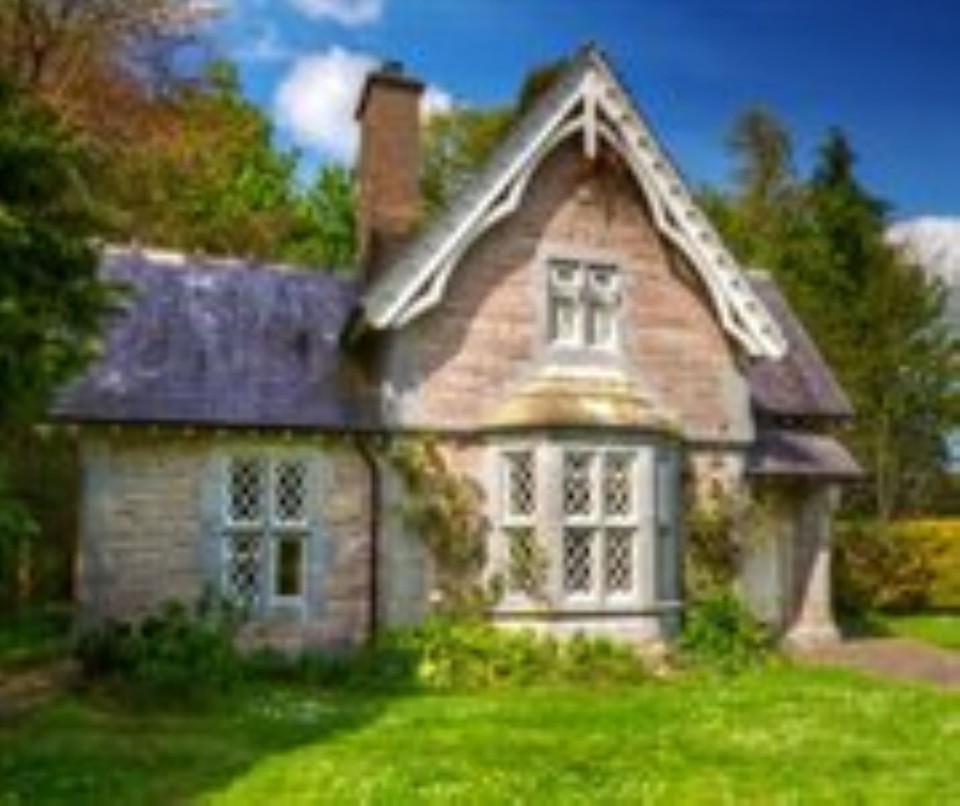 Flower Pop Pattern 76 x 77 Using Wonder Curve Ruler by Sew Kind of ...