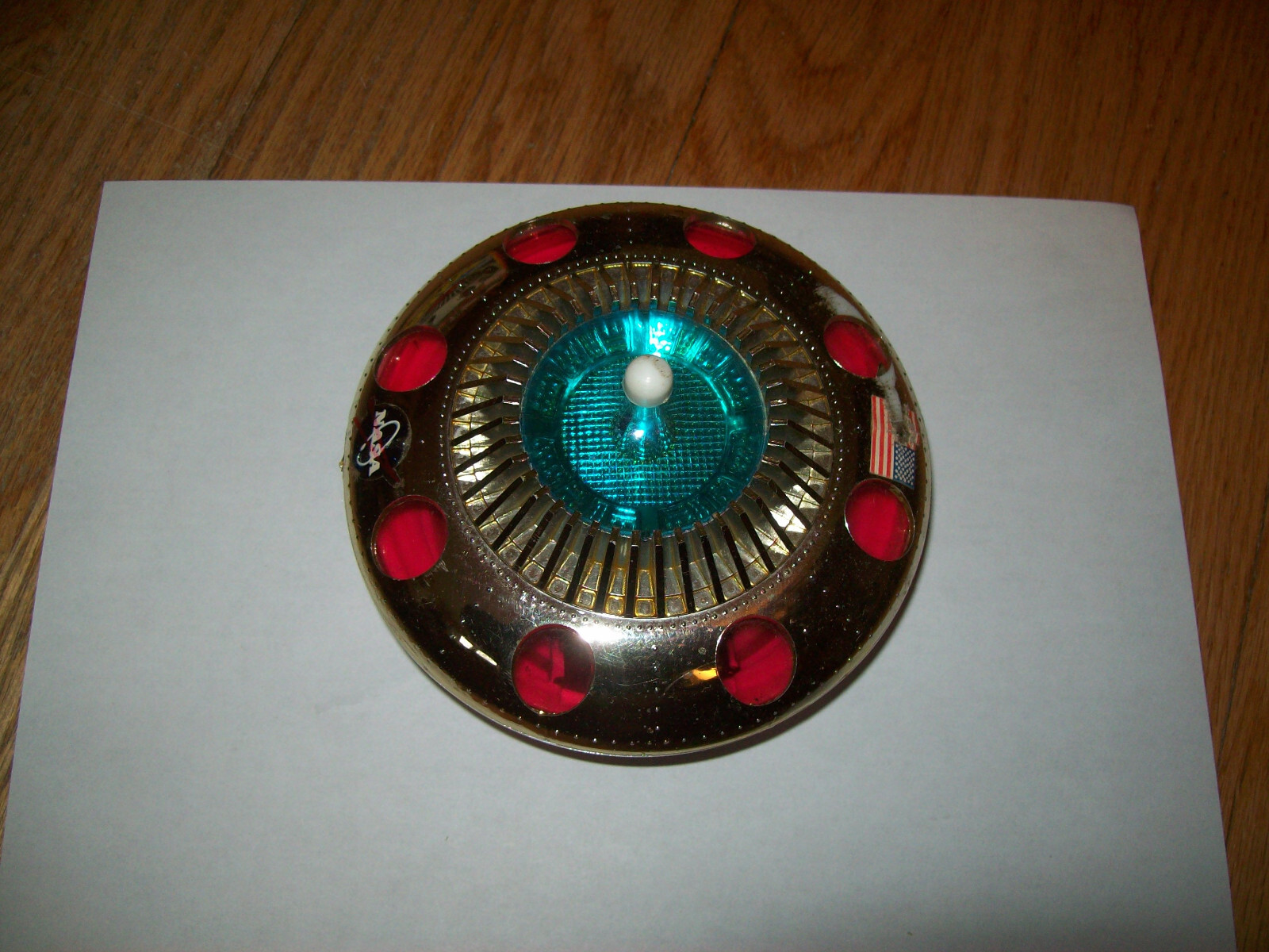 Vintage Battery Operated Space Ship Mystery Action Blinking Light Toy ...