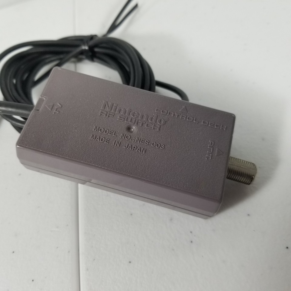 Nintendo NES SNES RF Switch TV Adapter NES-003 Official Original ...
