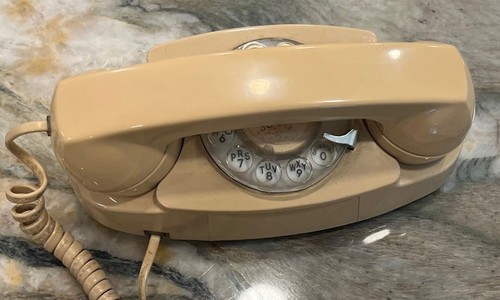 Vintage "Princess" Bell Sytem Western Electric Rotary Phone (cream ...