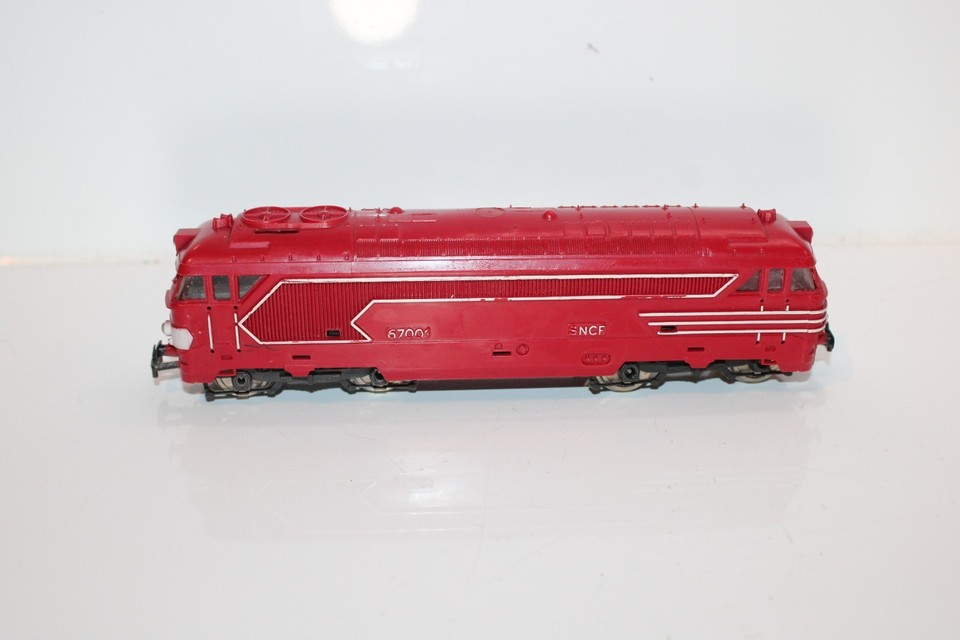 Jouef Vintage HO Scale SNCF Bo-Bo Diesel Red 67001 Locomotive - Unboxed ...