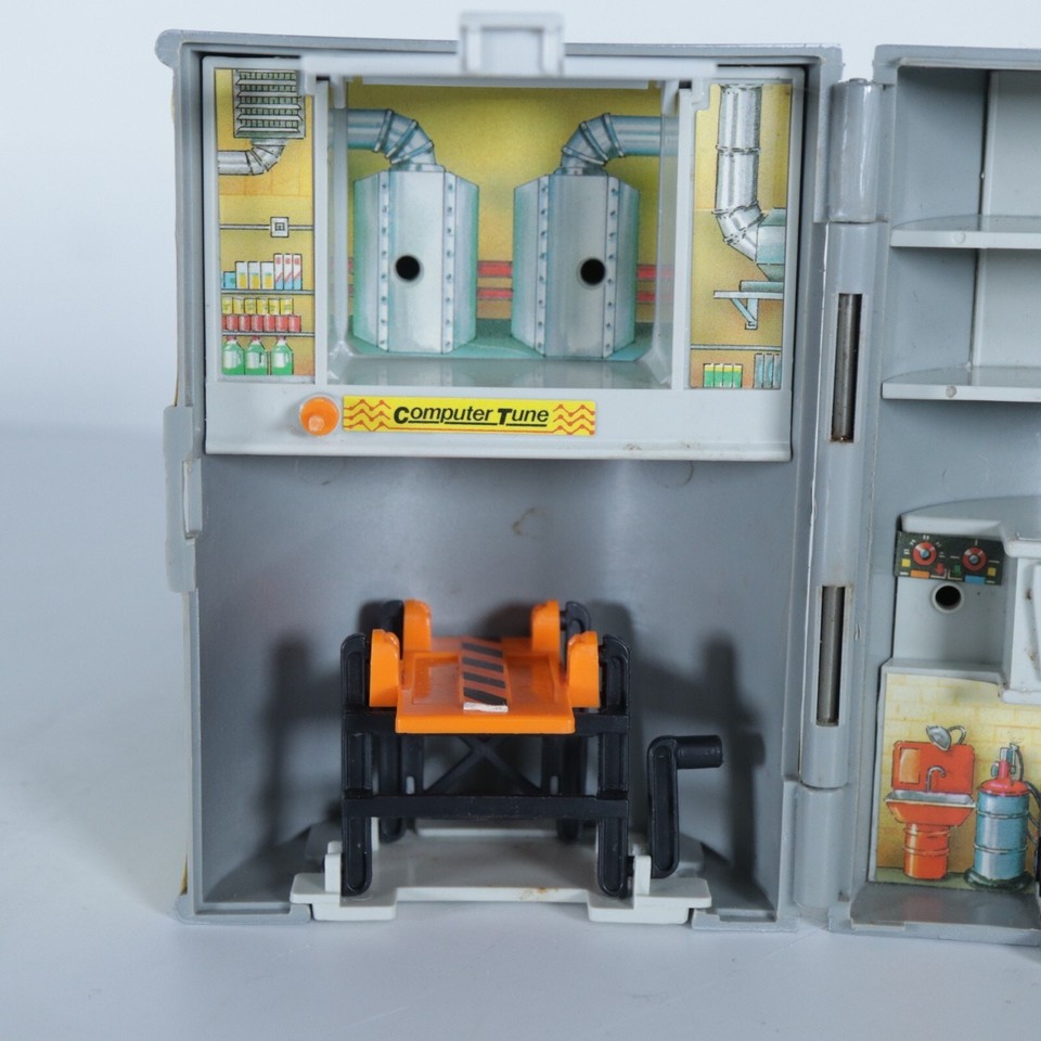 Vintage Galoob Micro Machines Secret Auto Supplies Motor Oil Lube Shop ...