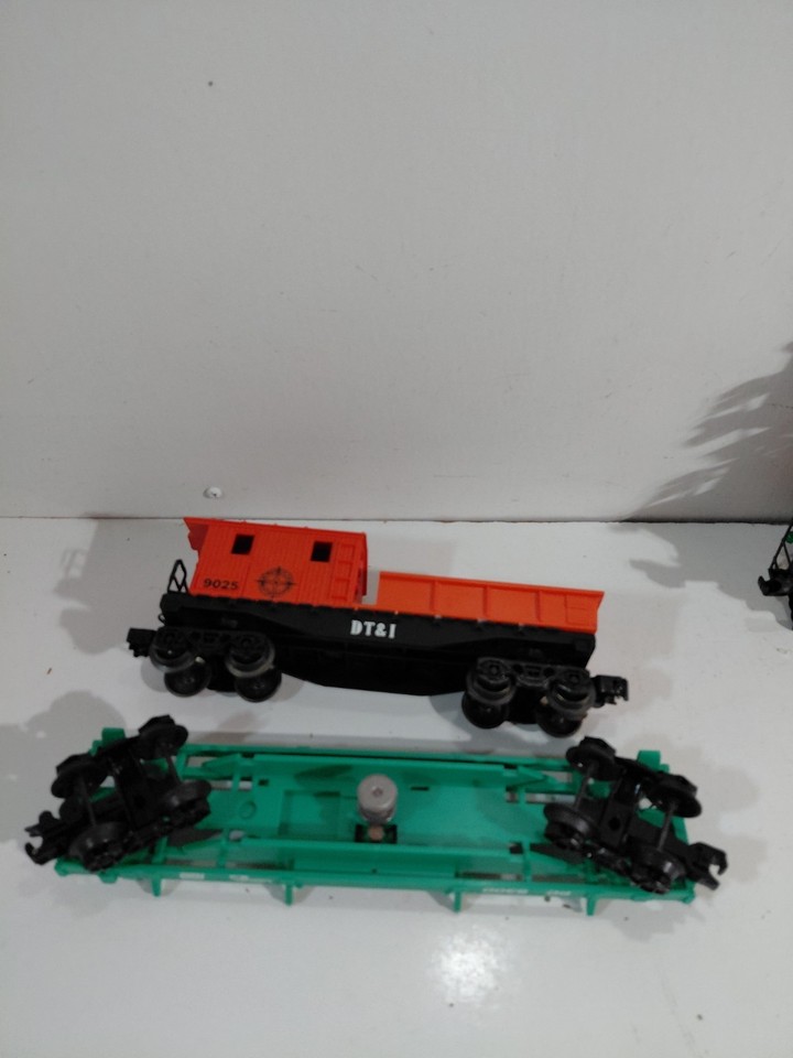 Lionel 6-1382 O Gauge Model Railroad YardMaster DT &I Switcher Train ...
