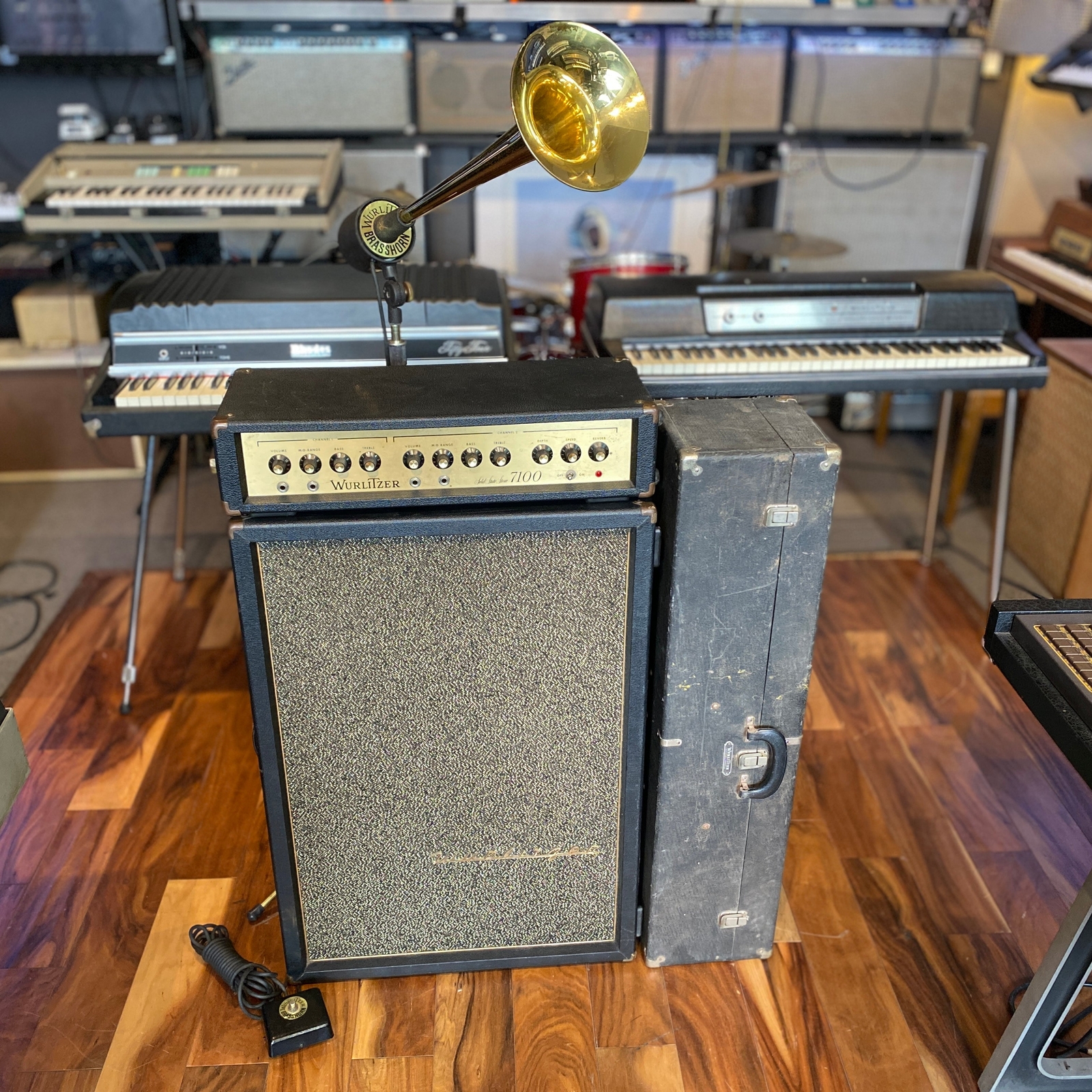 Wurlitzer 7100 Solid State Stereo Vintage 8x8” Amp & 7250 Brass Horn ...