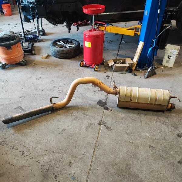 2011-2017 Ford F250SD 6.2L Exhaust Muffler and Pipe BC3Z-5230-K OEM | eBay