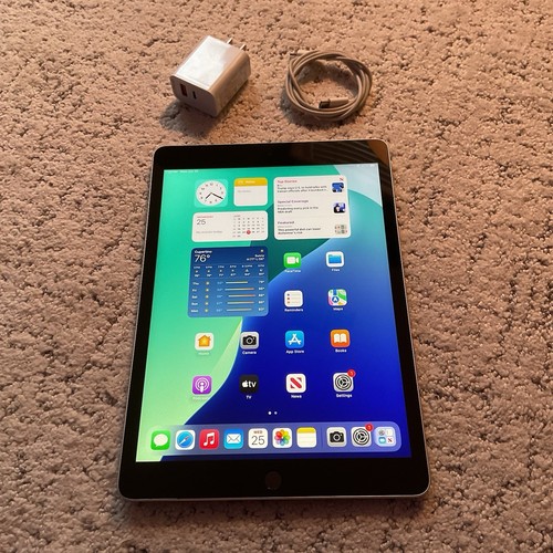 Apple iPad 9th Gen , 10.2", 64GB , Wi-Fi Only , Silver , Bundle ……. | eBay