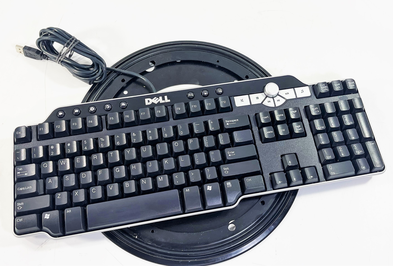 Dell SK-8135 Wired USB Enhanced Multimedia Volume Knob (Black) Keyboard ...