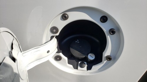 Genuine GM Fuel Tank Cap 84308352 for sale online | eBay