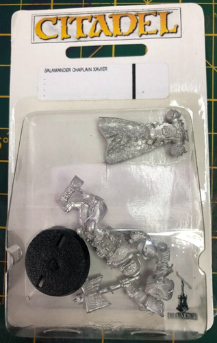 Games Workshop Warhammer 40k Salamanders Chaplain Xavier Salamander ...