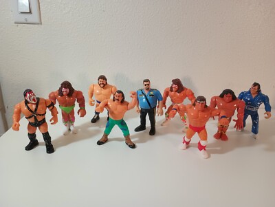 Hasbro WWF Lot Of 9 Figures Ultimate Warrior Kerry Von Erich Texas ...