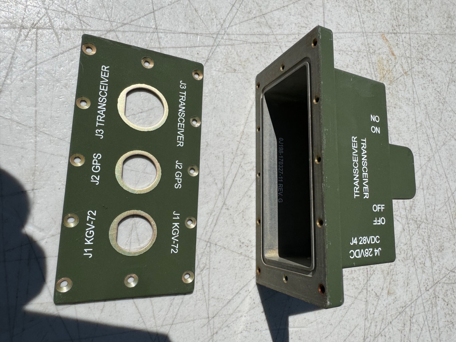 HMMWV M998 NOS TRANSCEIVER SWITCH COVER AND HOUSING ASSY | eBay