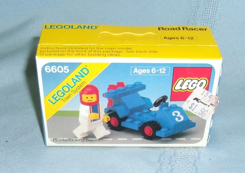 VTG. 1984 LEGOLAND TOWN SYSTEM ROAD RACER SET No. 6605-SEALED IN HANG ...