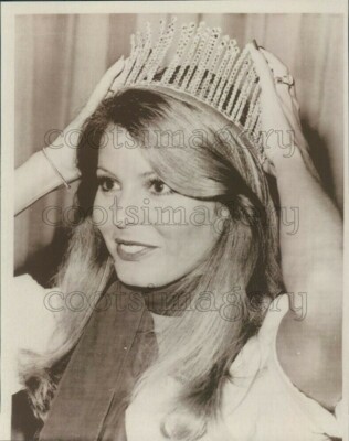 1973 Press Photo Beautiful Crowned Miss World 1973 Marjorie Wallace of ...