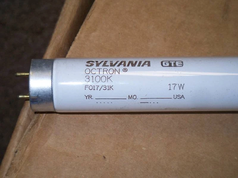 Sylvania F30T12/CW/RS 30 Watt Cool White Fluorescent Bulb, 57% OFF