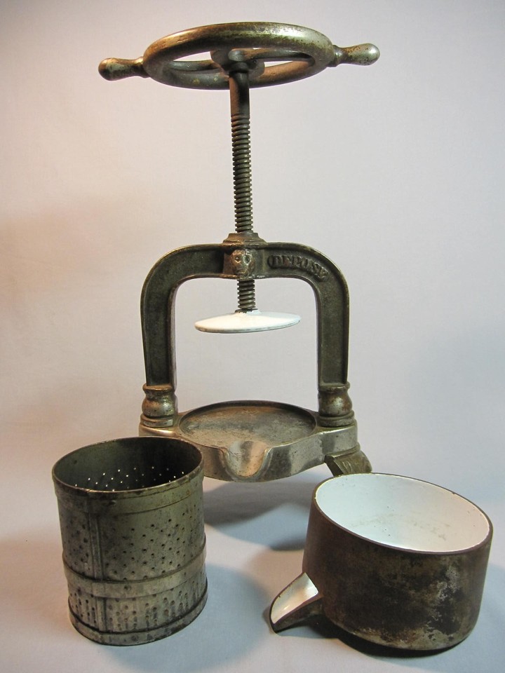 Antique 1880s Canard à la Presse French Duck Press №1 Lion's Head ...